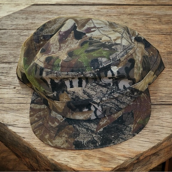Mossy Oak | Accessories | Mossy Oak Vintage Forest Floor Camo Cap ...
